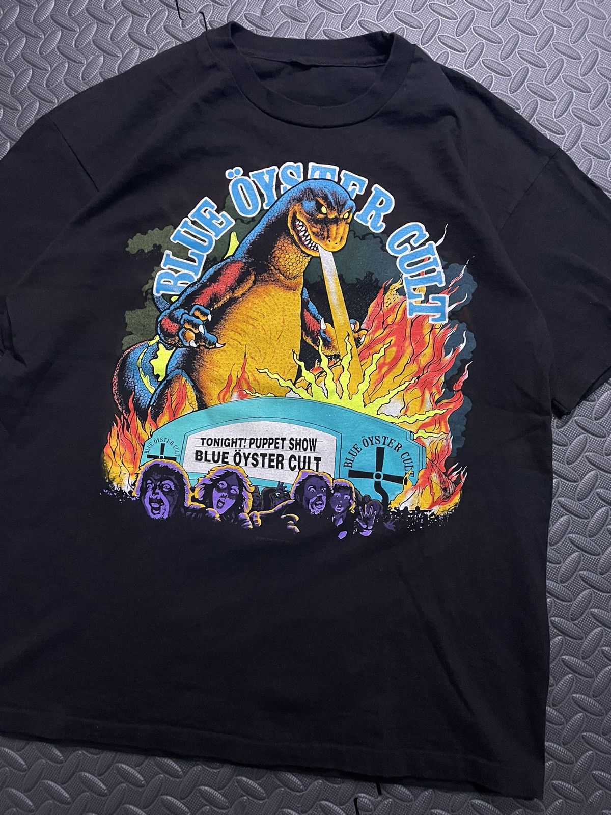 Band Tees × Vintage vintage blue oyster cult 90s puppet show tee | Grailed