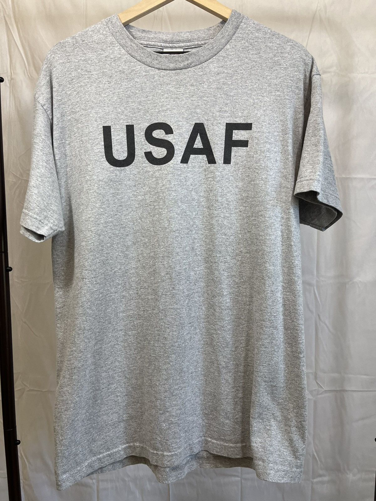 Military × Vintage United States Air Force USAF Grey Basic Military Tee ...
