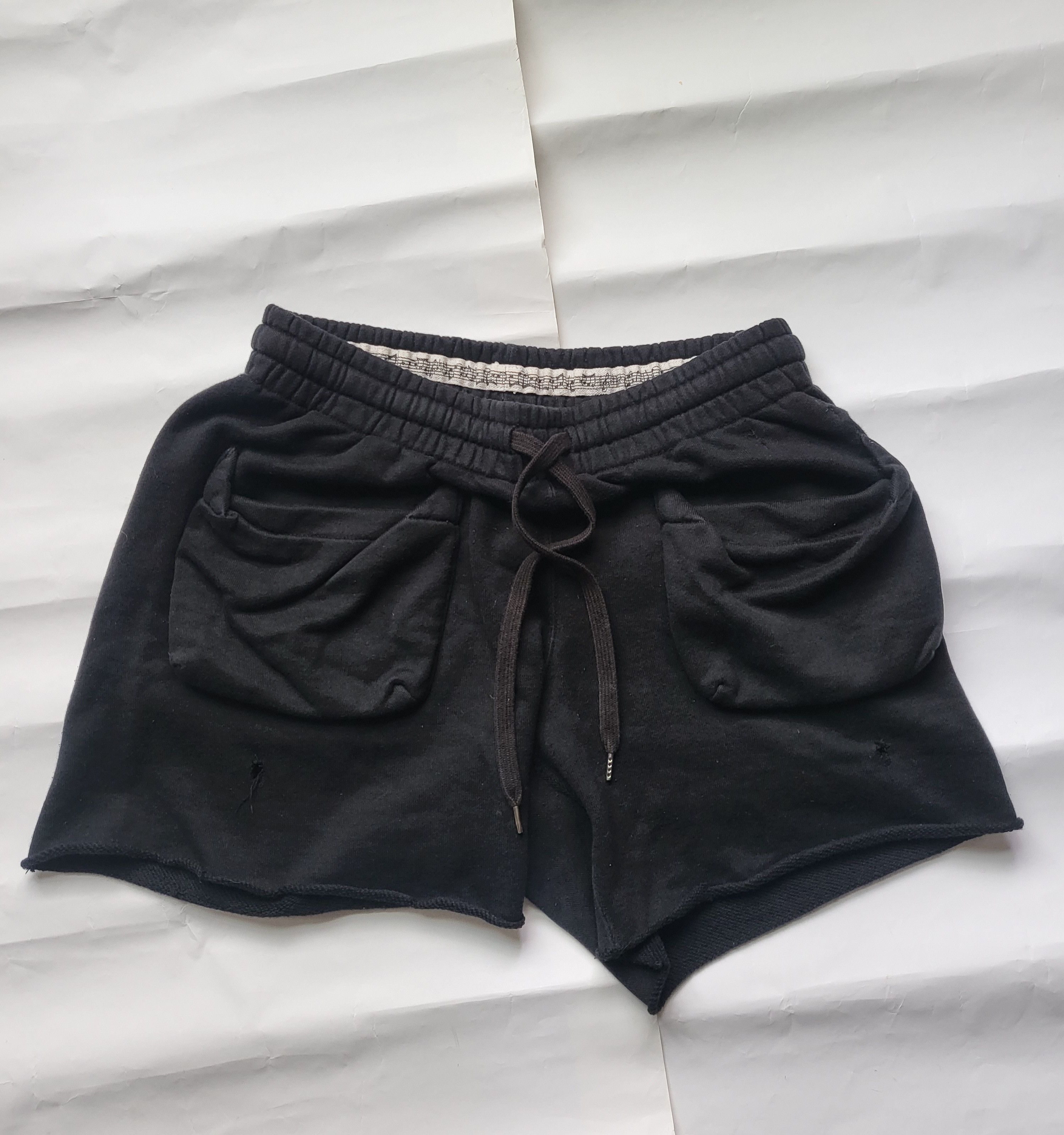 Number (N)ine Number Nine Cargo Shorts Cropped | Grailed