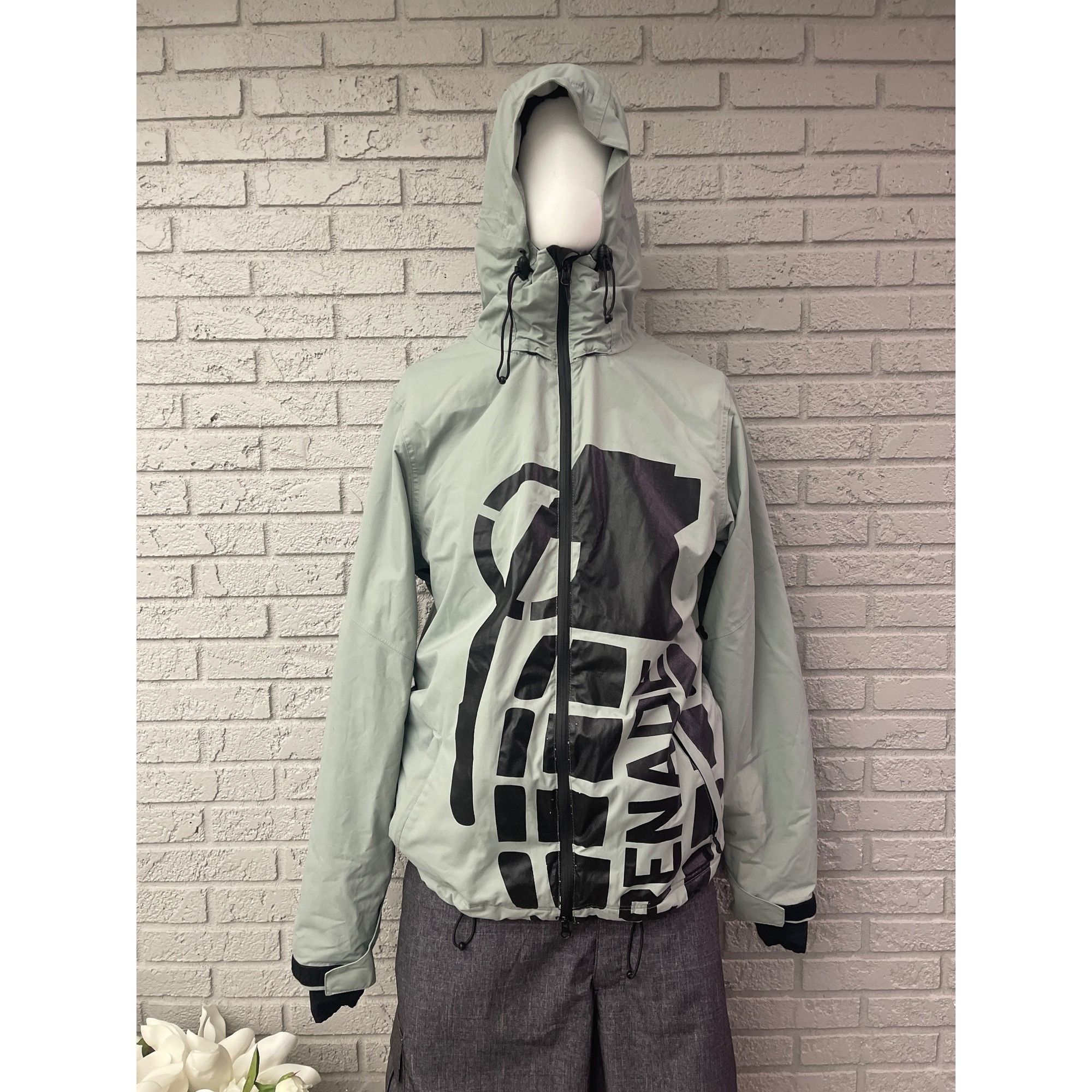 Grenade Grenade Bomb Ski Snowboard Hoodie / Jacket Size S | Grailed