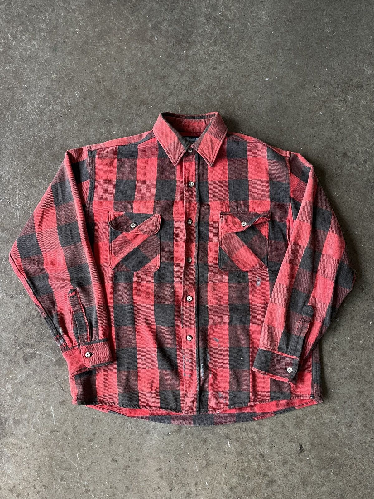 Fieldmaster × Vintage Fieldmaster Red Buffalo Plaid Flannel Faded Paint ...