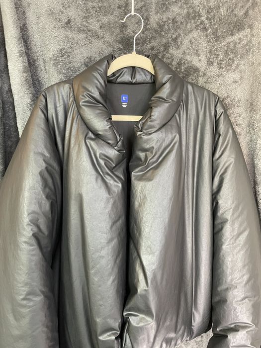 Gap YZY x Gap Round Jacket Black | Grailed