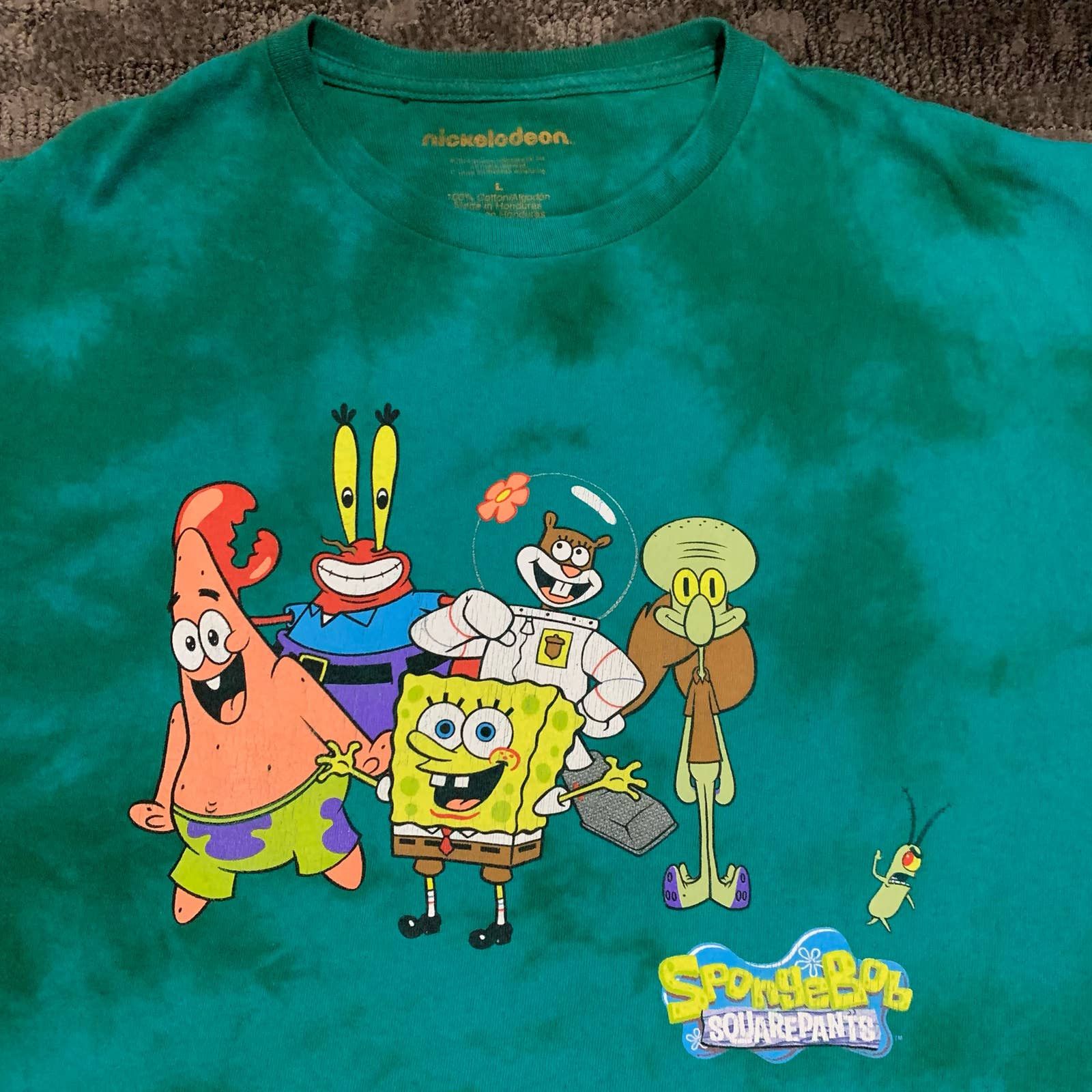 Nickelodeon SpongeBob Green Graphic Dyed TShirt Nickleodeon Short ...