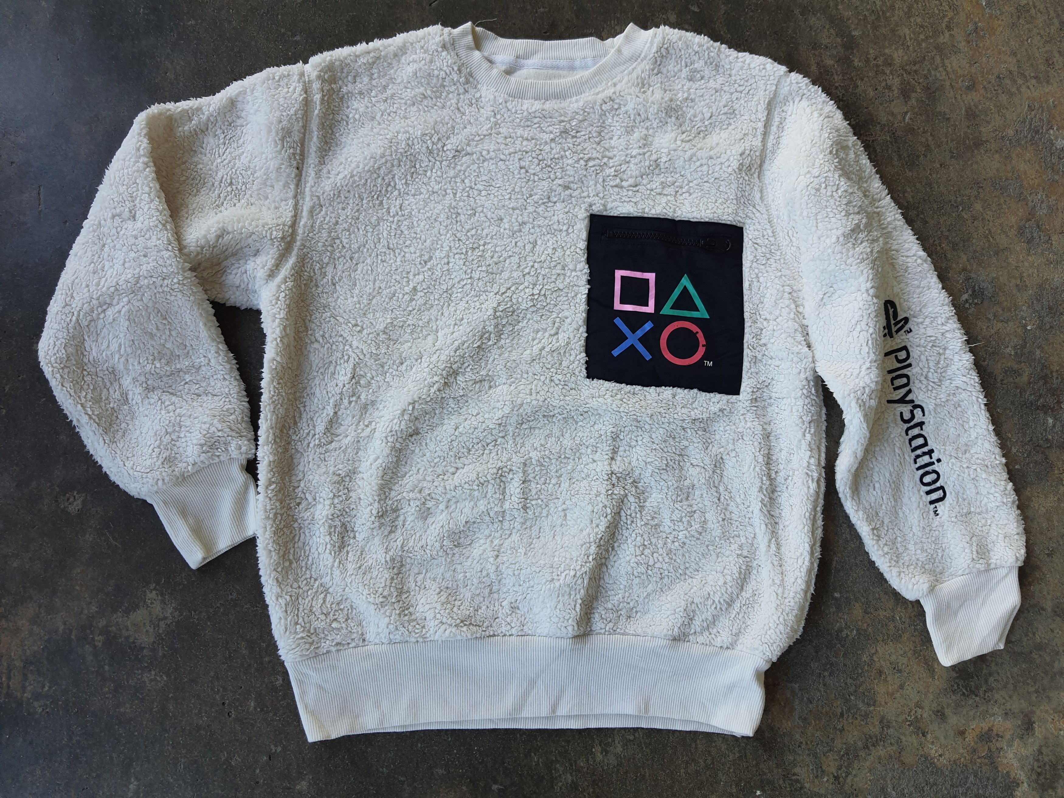 Playstation × Uniqlo Rare Playstation x Uniqlo Fleece | Grailed