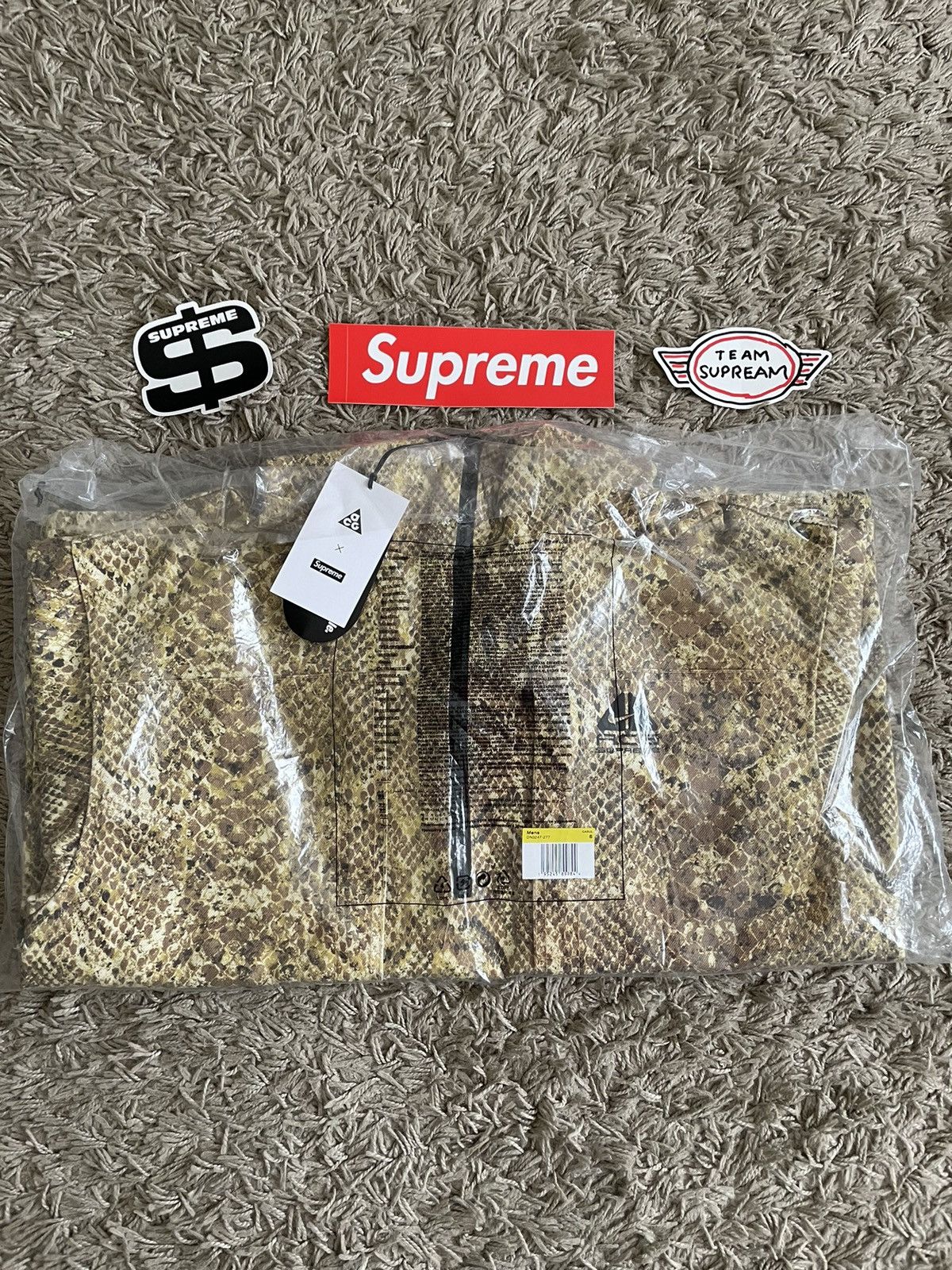 Nike ACG × Supreme Supreme Nike ACG Denim Pullover | Grailed