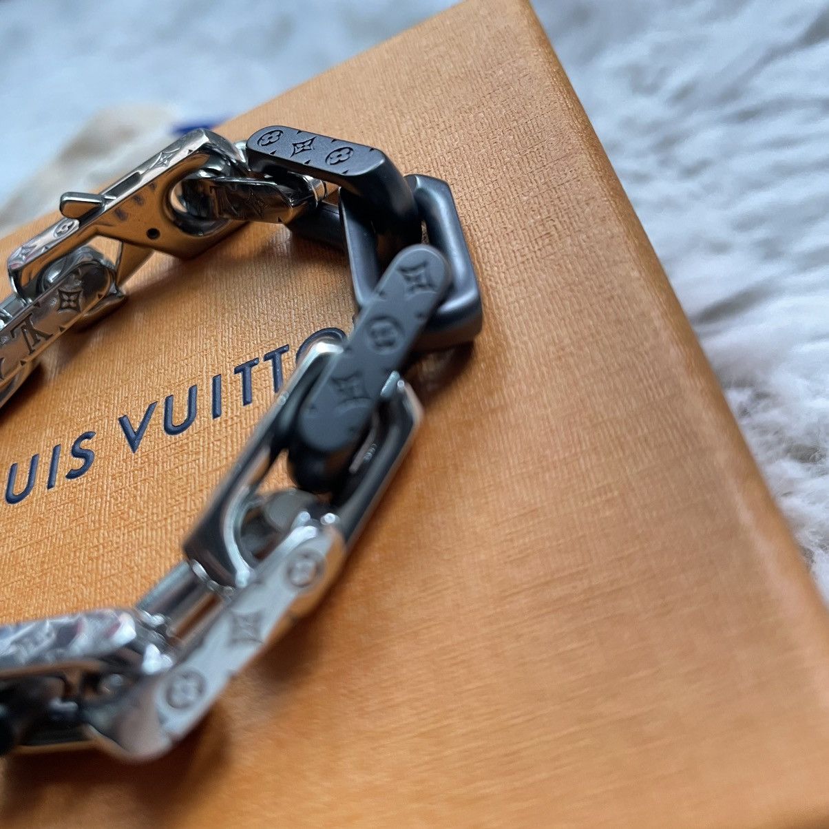 Louis Vuitton LV Monogram Chain Bracelet M00686 Black Silver New | Grailed