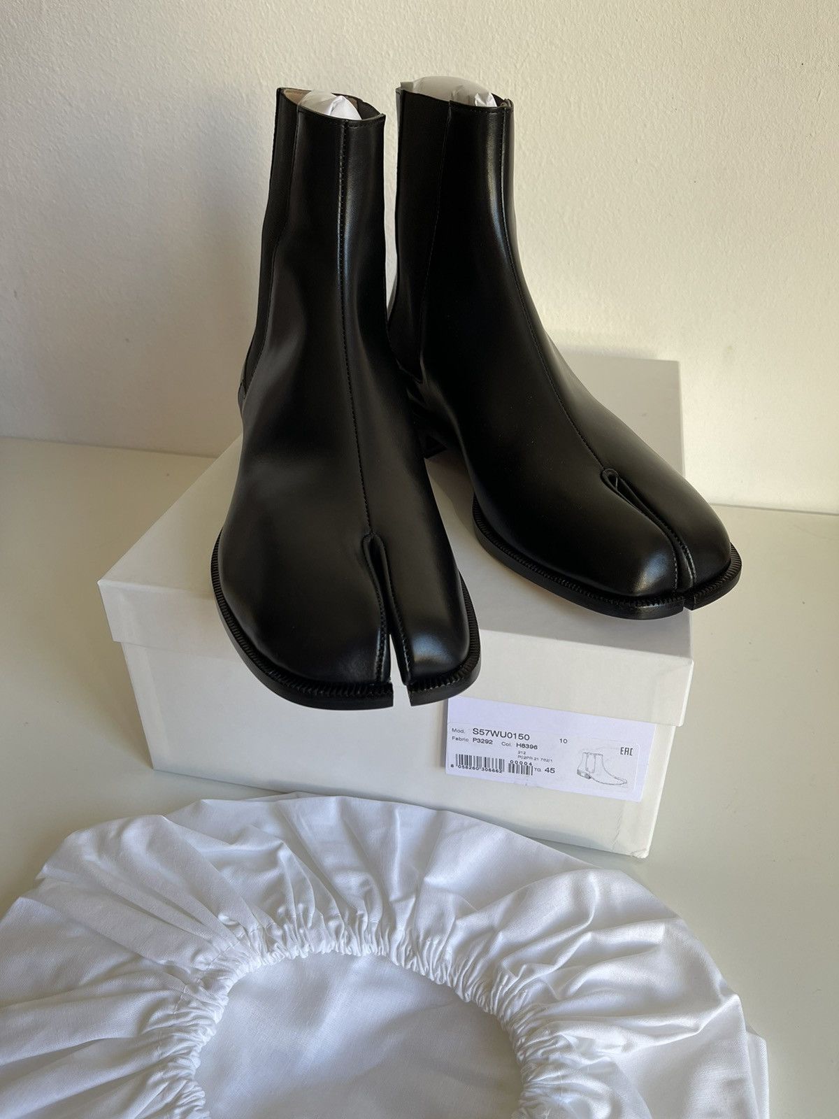 Maison Margiela Margiela Black Leather Tabi Chelsea Boots | Grailed