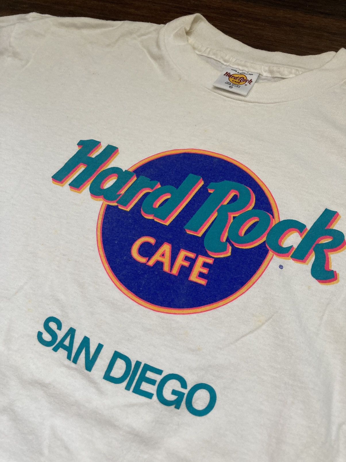 Hard Rock Cafe × Vintage rare early 90s late 80s vintage hard rock ...