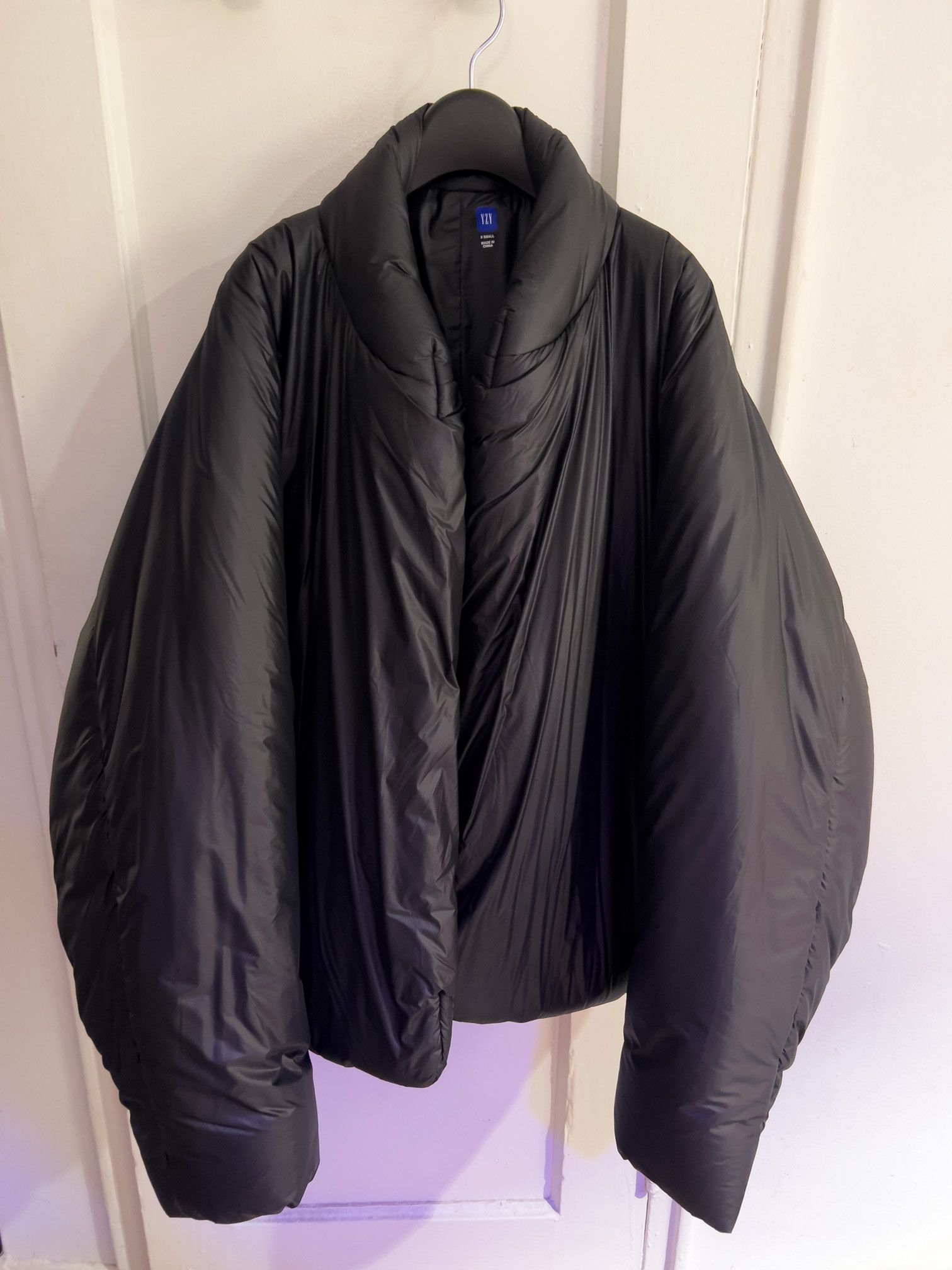 Gap × Kanye West YEEZY GAP ENGINEERED BY BALENCIAGA Oversized Jacket ...