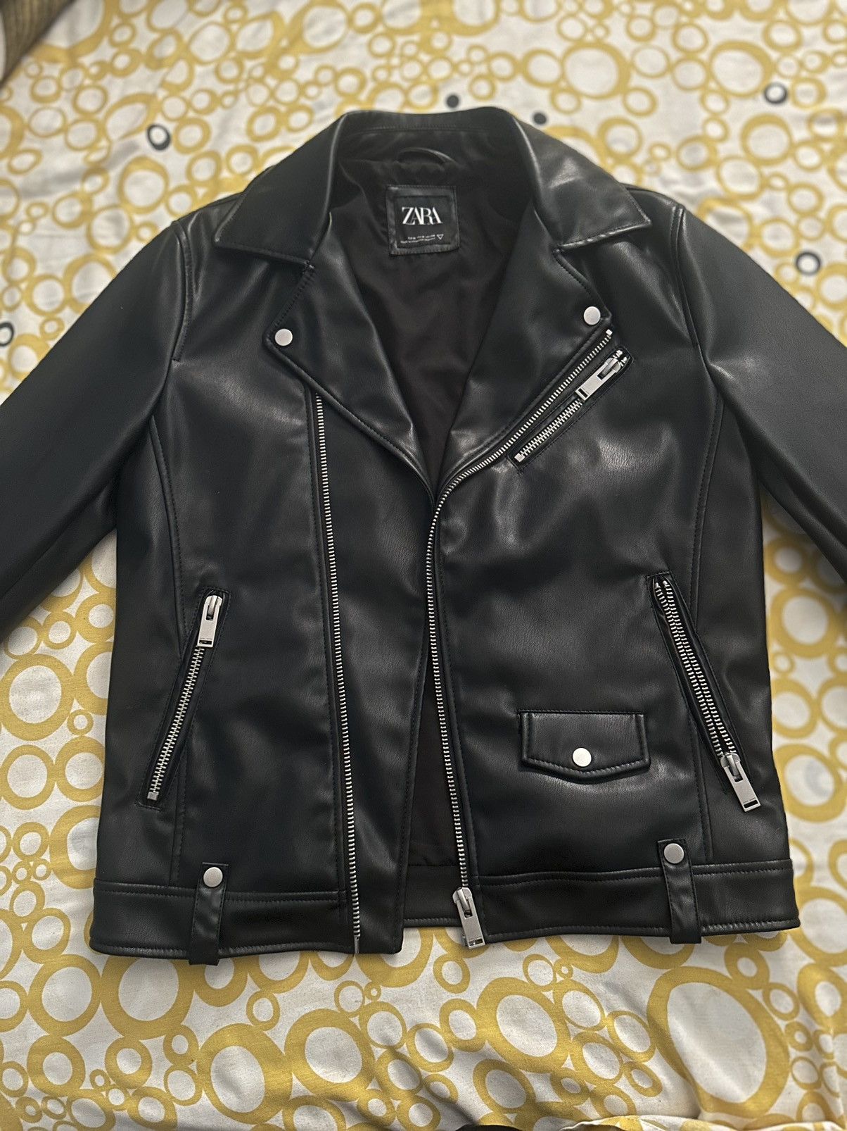 Zara Leather jacket | Grailed