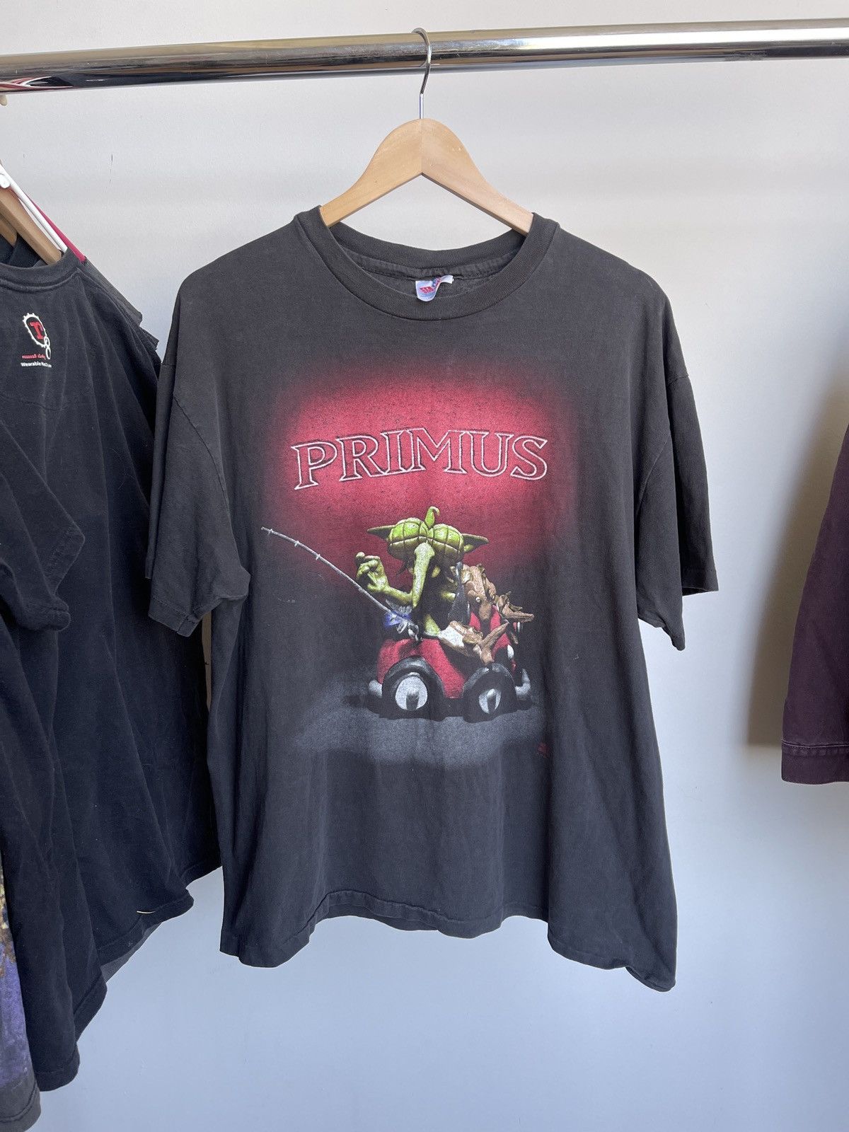 Vintage VINTAGE 90s PRIMUS BAND TEE | Grailed