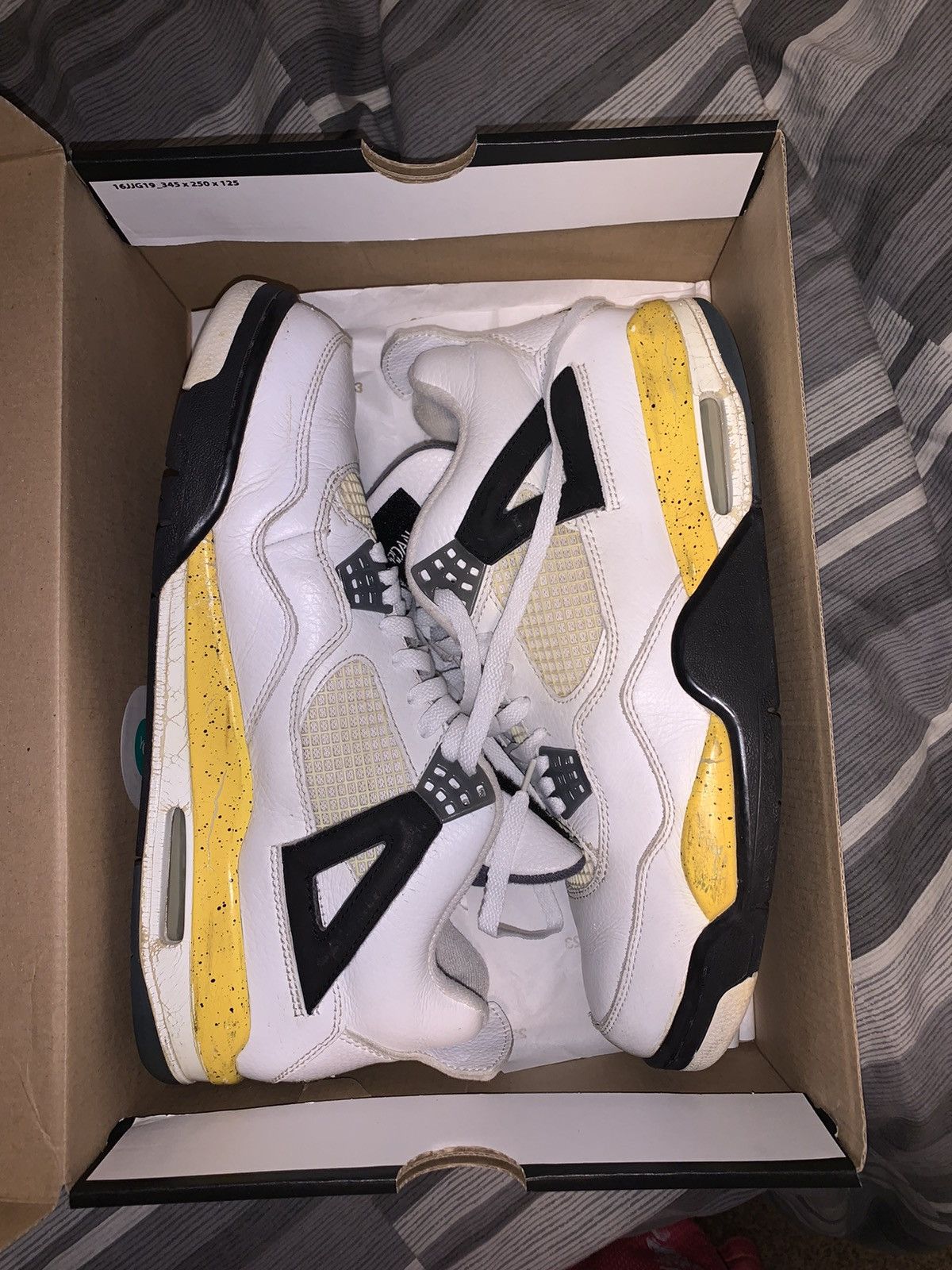 Jordan Brand Air Jordan 4 Retro LS Tour Yellow 2006 | Grailed