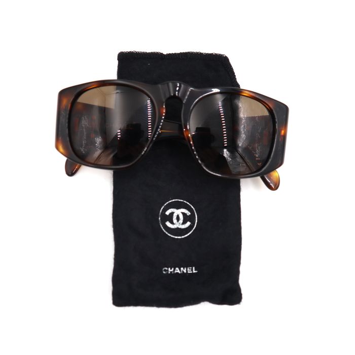 Chanel Vintage Chanel Sunglasses | Grailed