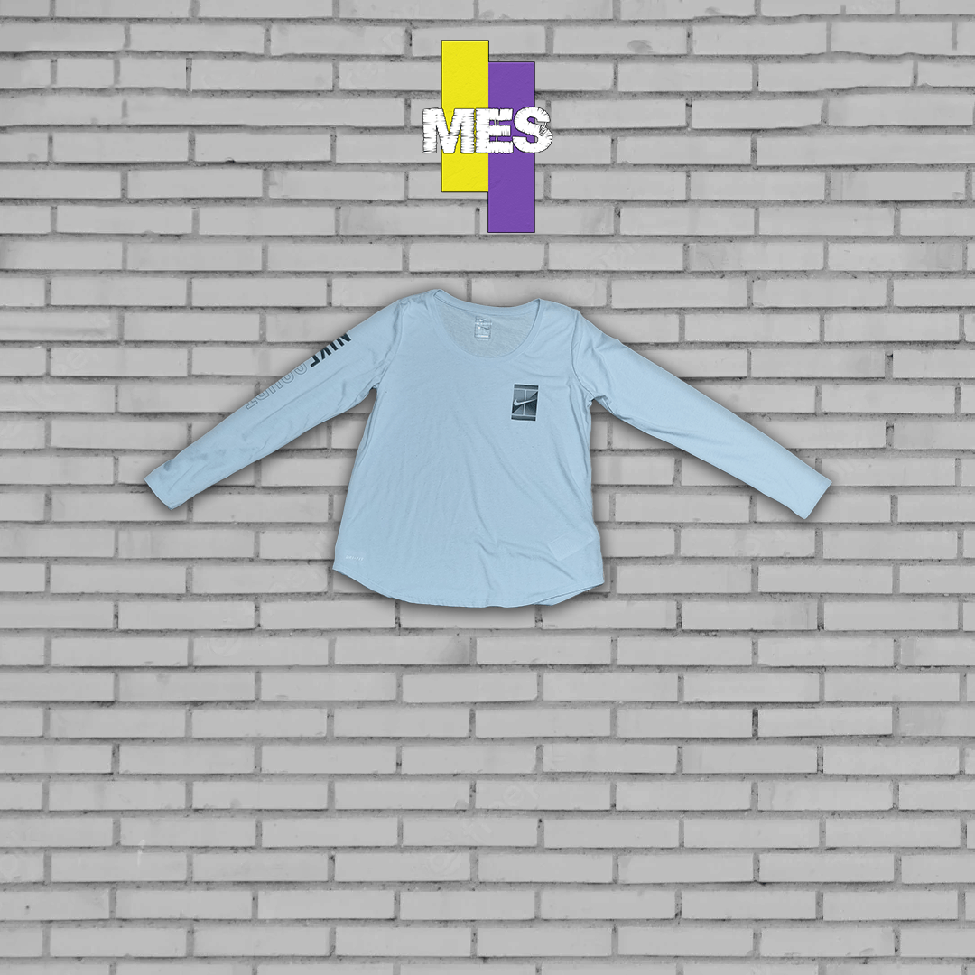 Nike × Streetwear × Vintage Nike Longsleeve Logo Baby Blue L | Grailed