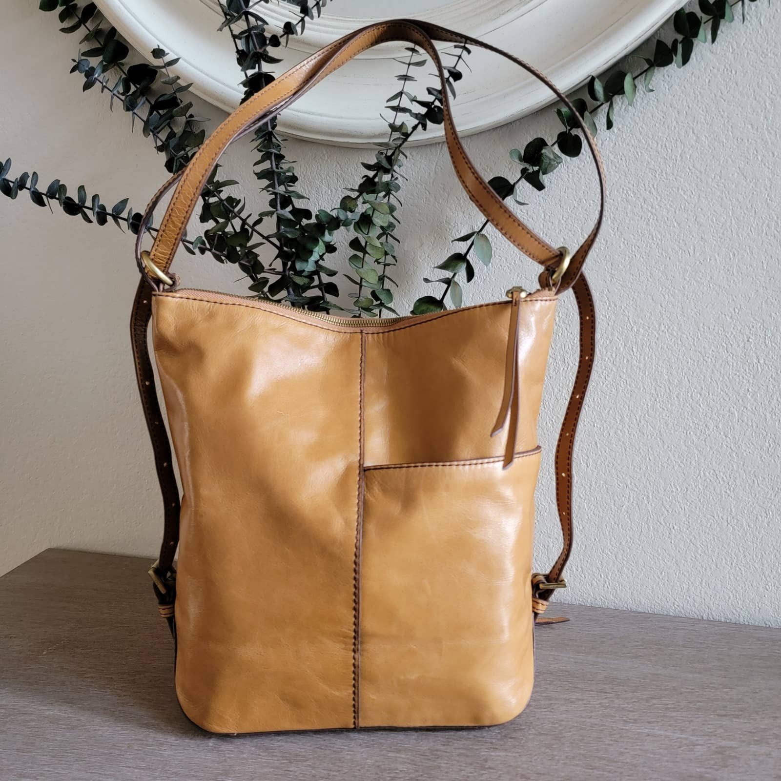 Other Hobo international Verse Convertible Leather Backpack | Grailed