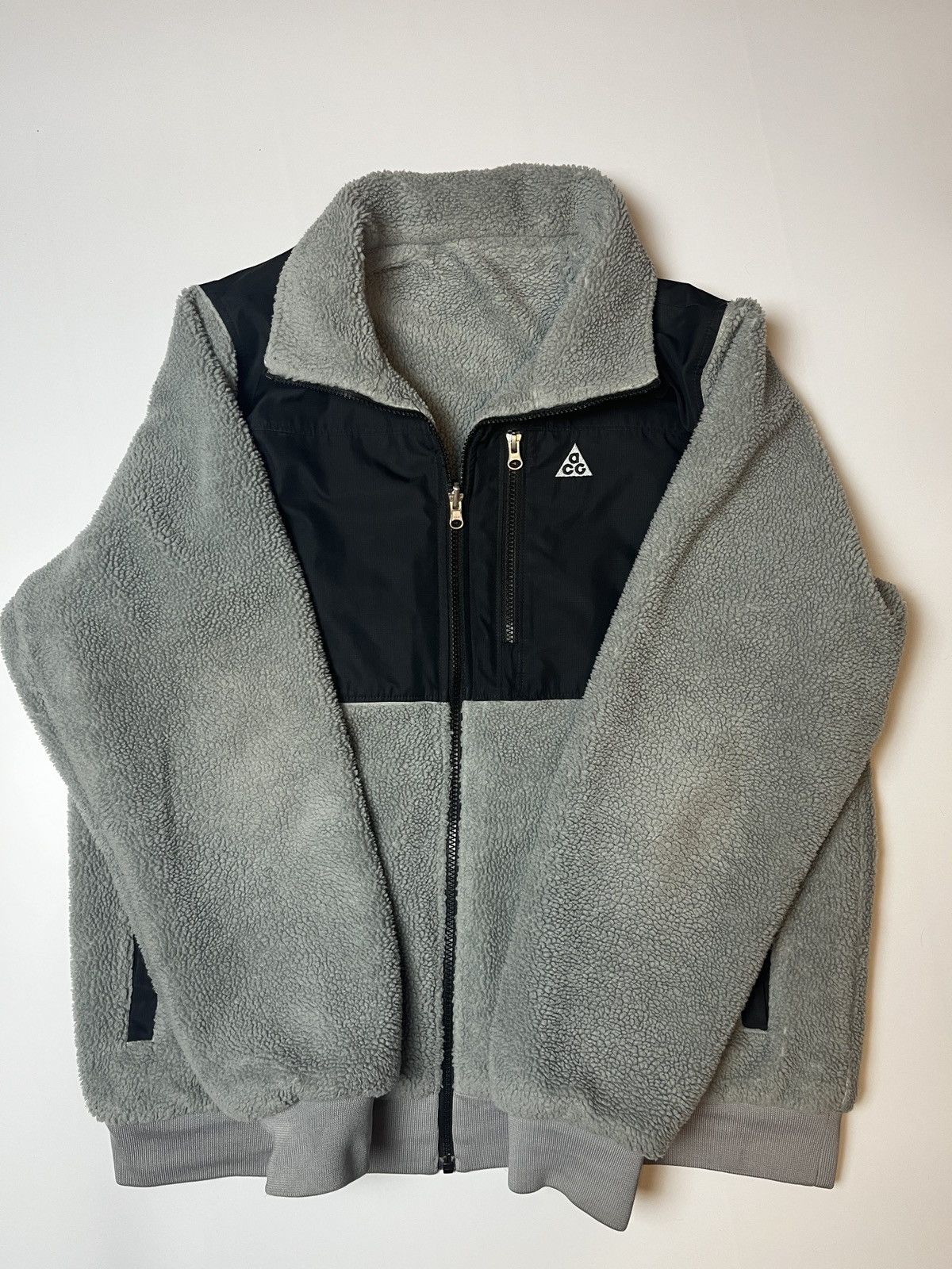 Nike ACG Nike acg jacket sherpa | Grailed