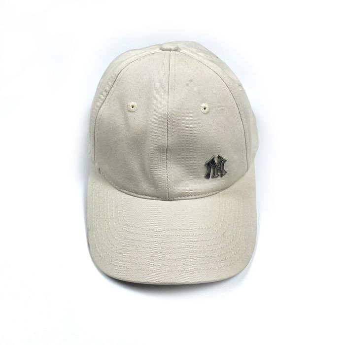 Adidas New York Yankees Y2K Vintage Beige Cap With Metal Logo | Grailed