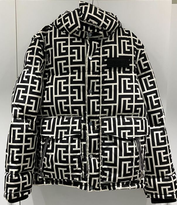Balmain 2 In 1 Nylon Quilted Jacket With Maxi Balmain Monogram | Grailed