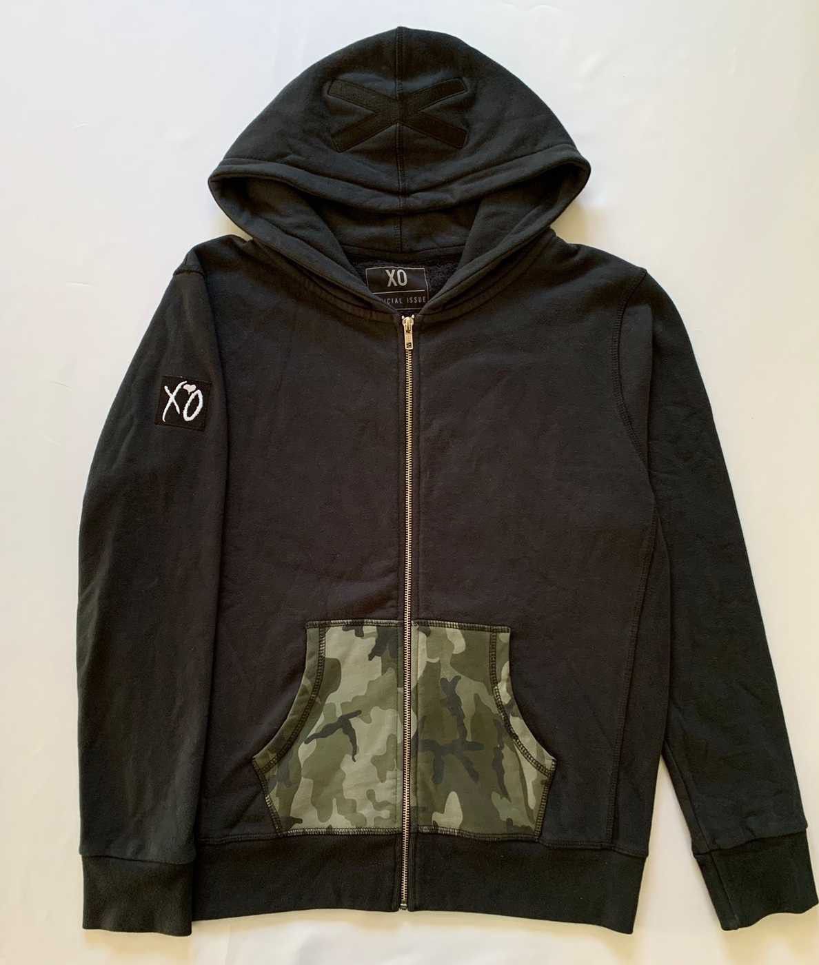 The Weeknd × XO THE WEEKND OFFICIAL ISSUE XO SPOT CAMO CUT & SEWN ZIP ...