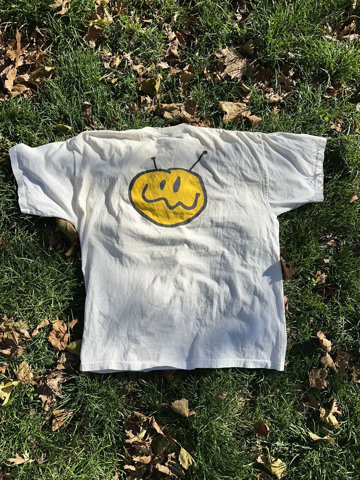Vintage rare alien smiley face race skater 90s stoner xxl art | Grailed