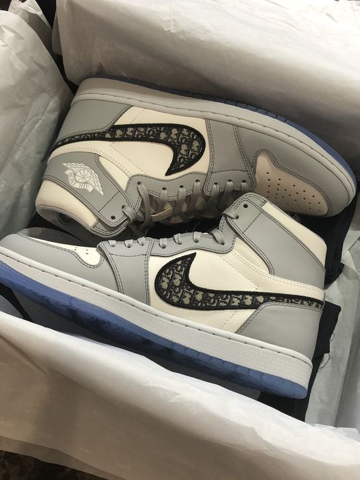 Nike Nike Air Jordan 1 Retro High X Dior Wolf Grey | Grailed