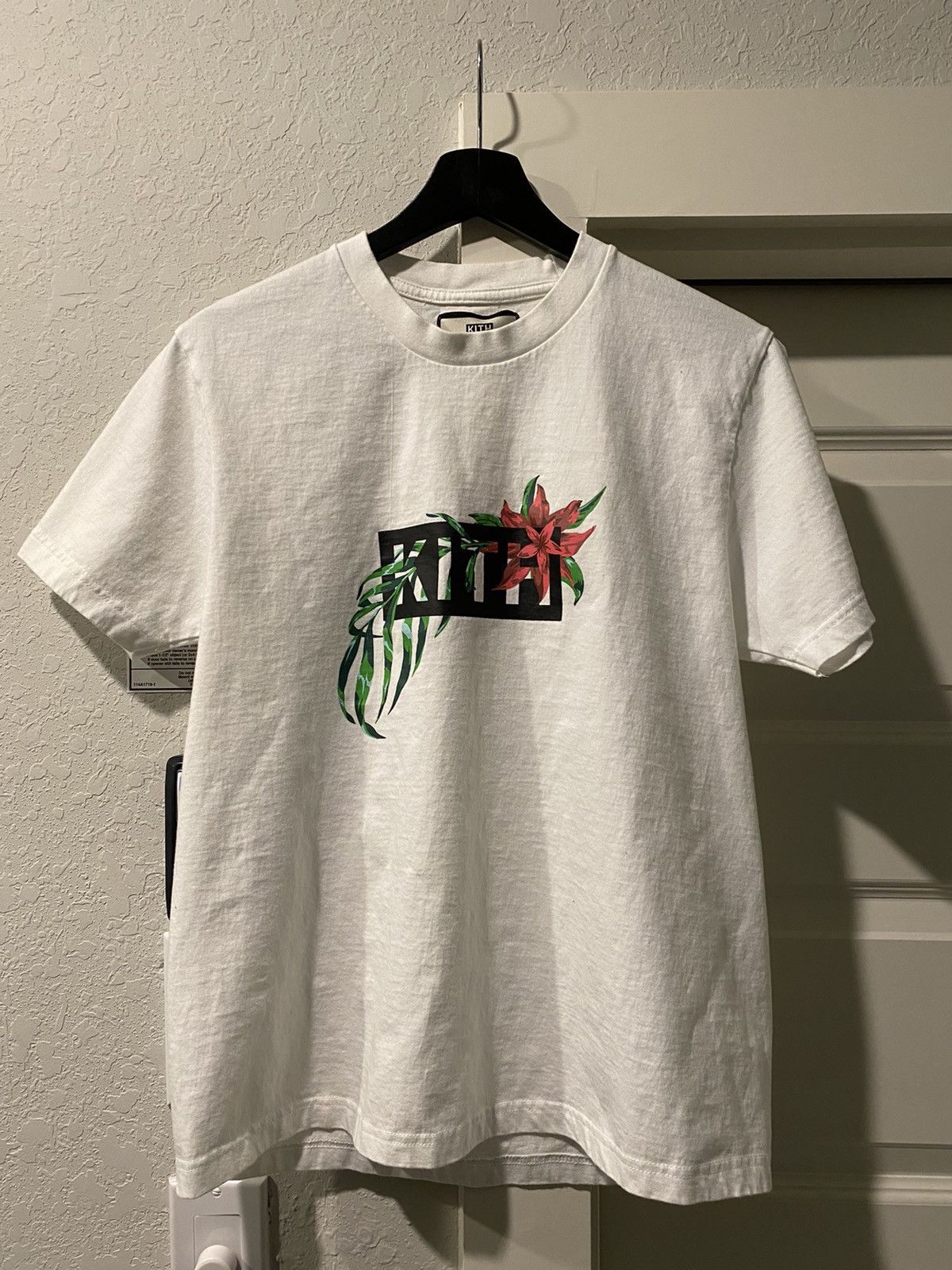 Kith × Streetwear KITH BOX LOGO TEE | Grailed