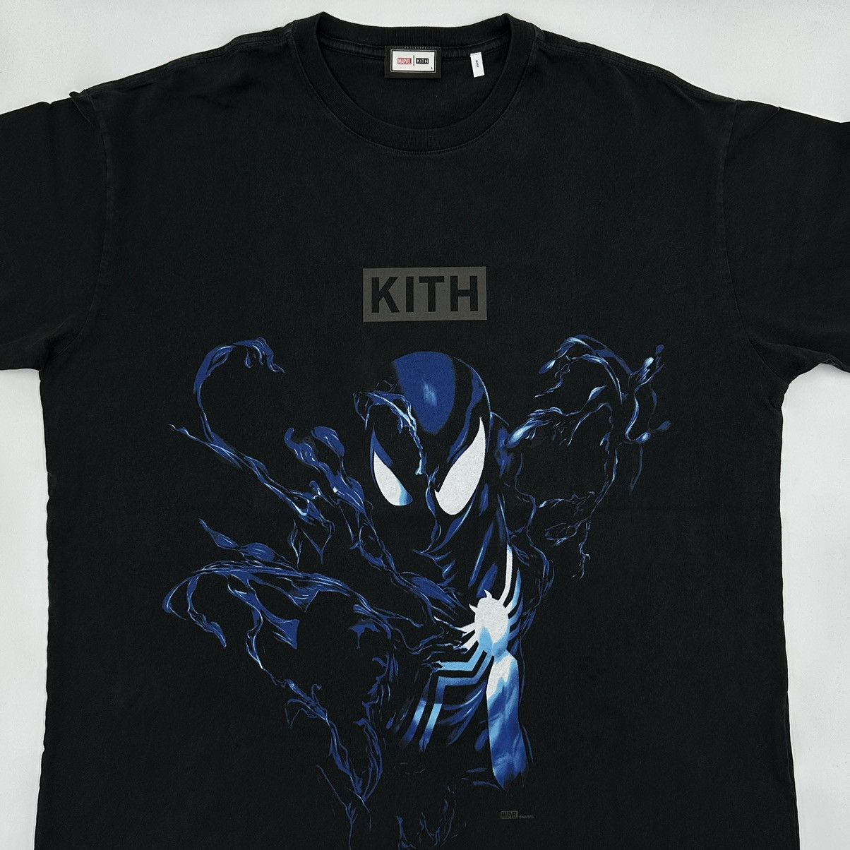 Kith Kith Marvel Spider-Man Black Suit Vintage Tee | Grailed
