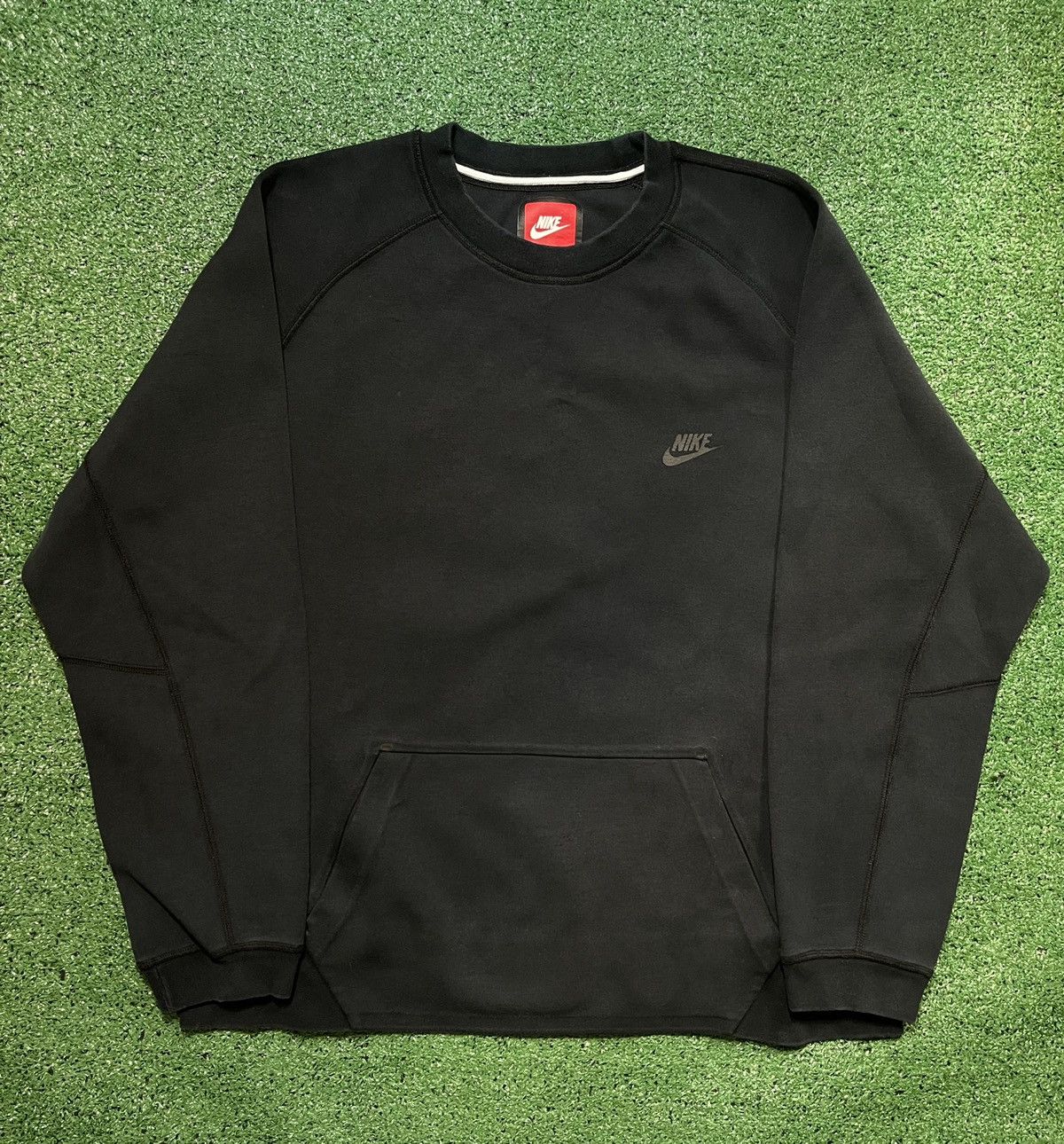 Nike Nike Tech Fleece Crewneck | Grailed