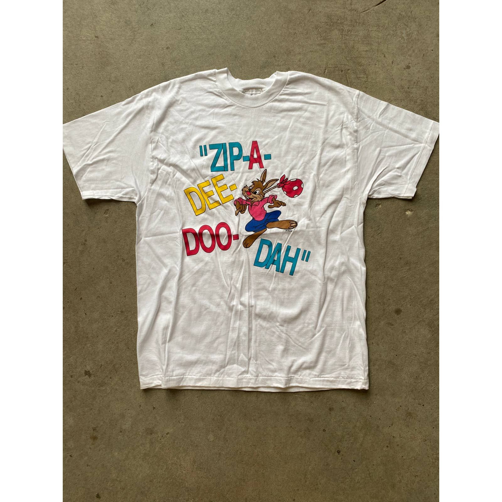 Disney × Vintage "Zip A-Dee-Doo-Dah" Vintage 90s Disney Tee Cartoon ...