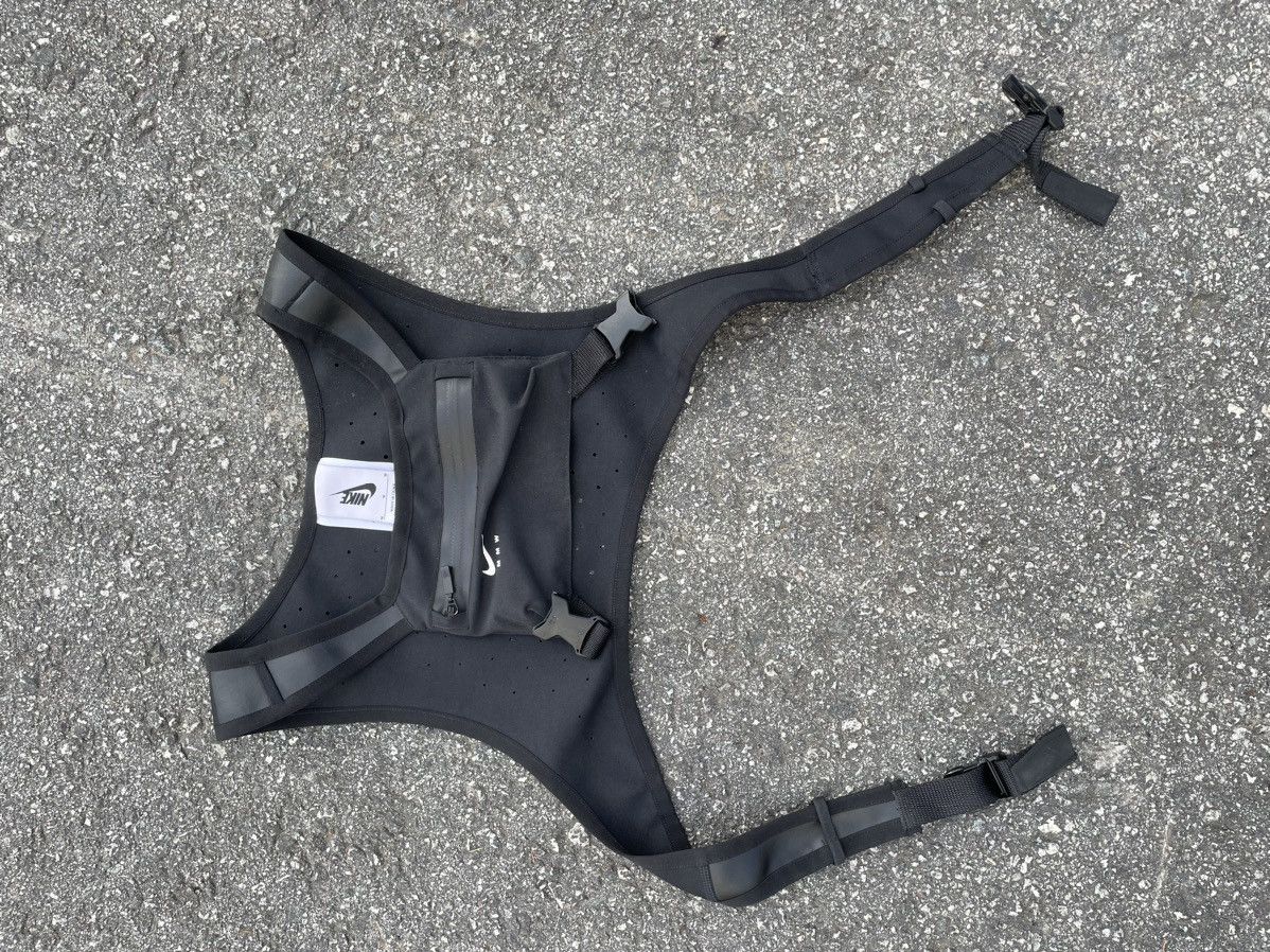 Alyx × MMW × Nike Nike x MMW Alyx Matthew Williams Chest Rig | Grailed