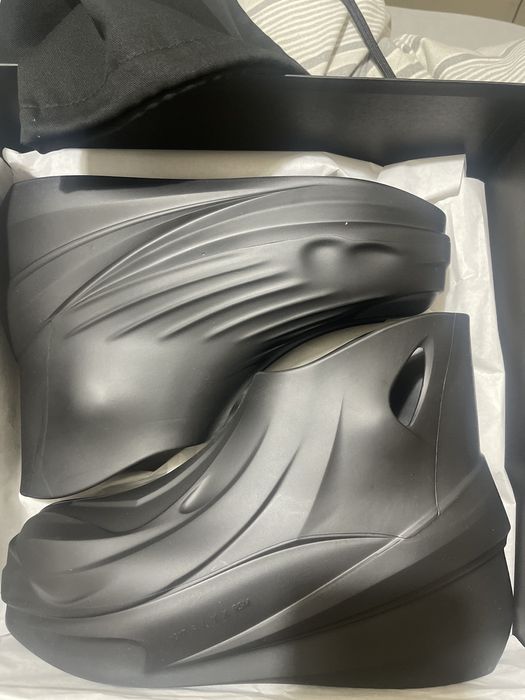 1017 ALYX 9SM Alyx Mono Boot in black | Grailed