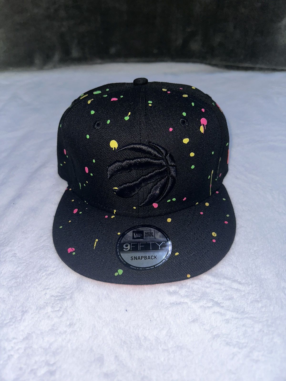 Streetwear Raptors SnapBack 9fifty splatter paint | Grailed
