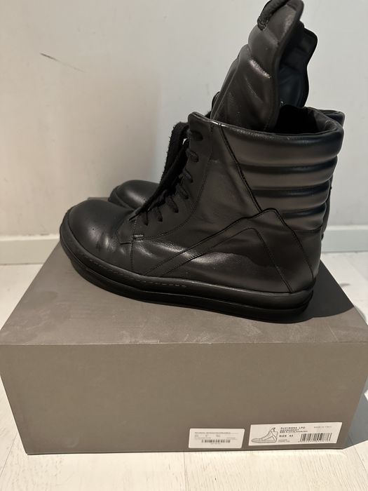 Rick Owens All black Geobaskets | Grailed