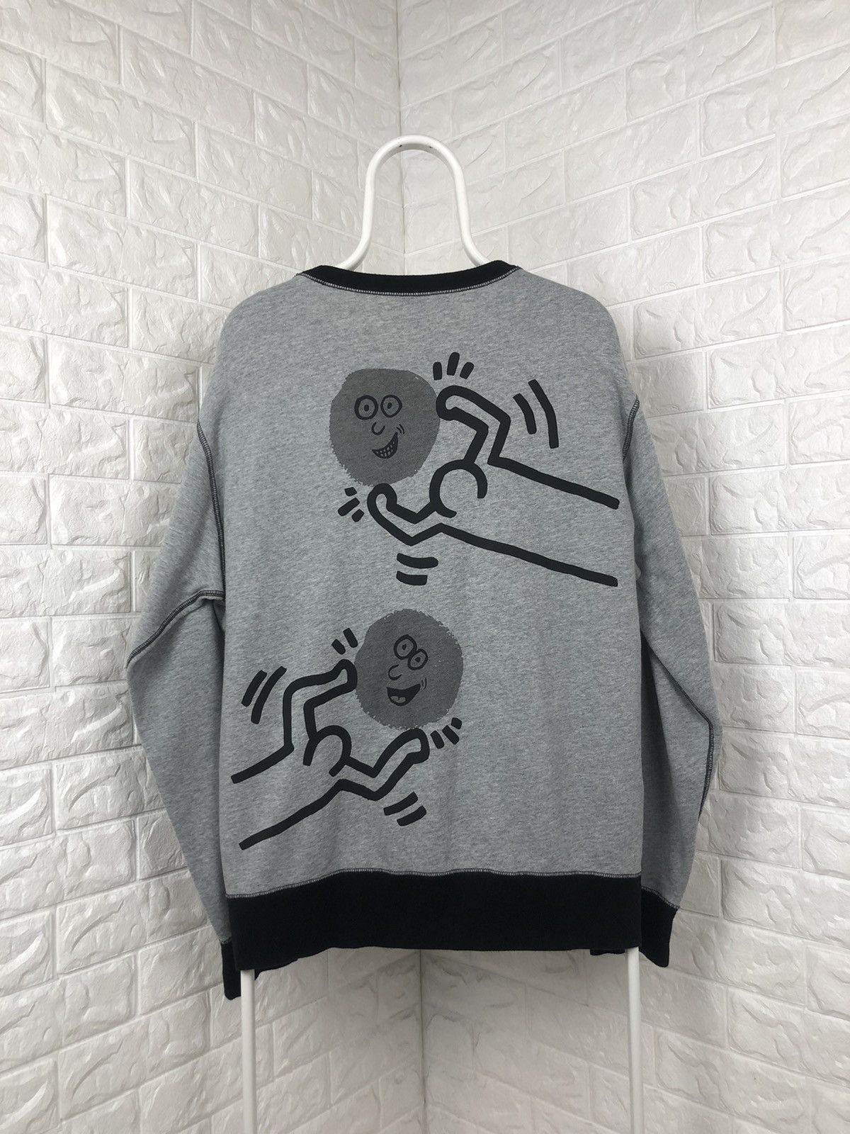 Uniqlo Uniqlo Keith Haring Sweatshirt | Grailed Uniqlo Uniqlo Keith Haring Sweatshirt | Grailed