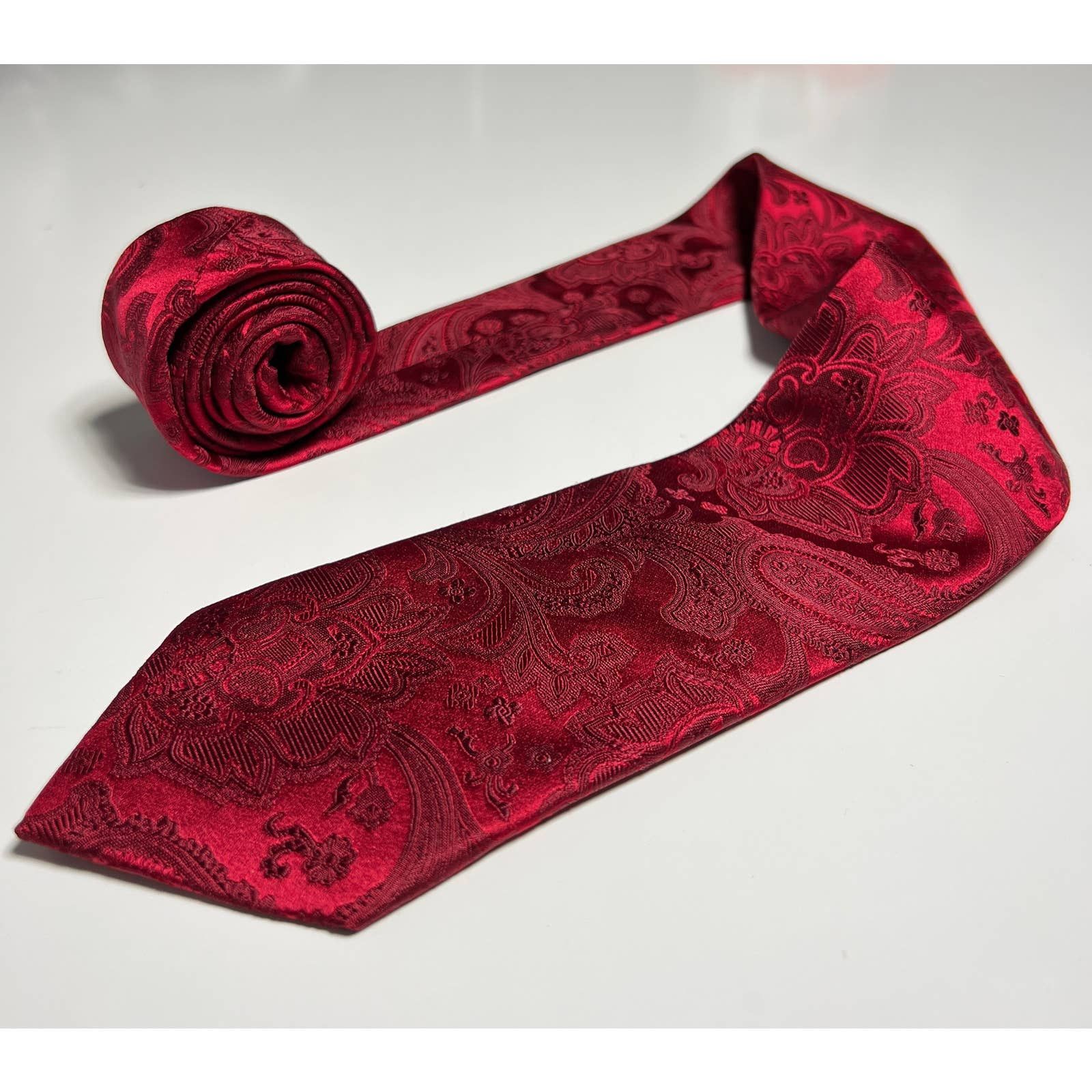 Donald Trump Signature Donald J. Trump Signature Collection Silk Red ...