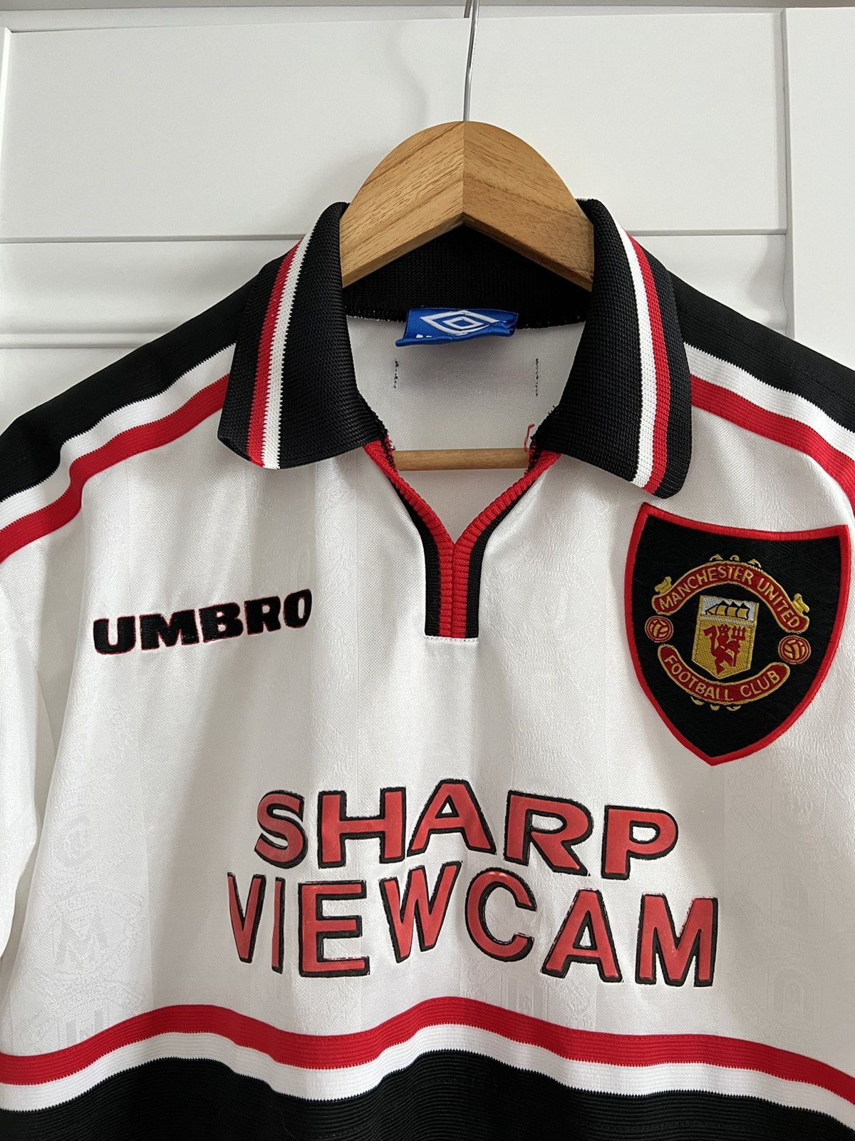 Manchester United × Soccer Jersey × Umbro Vintage Manchester United x ...