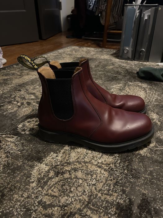 Dr. Martens Doc Martin leather Chelsea boot | Grailed