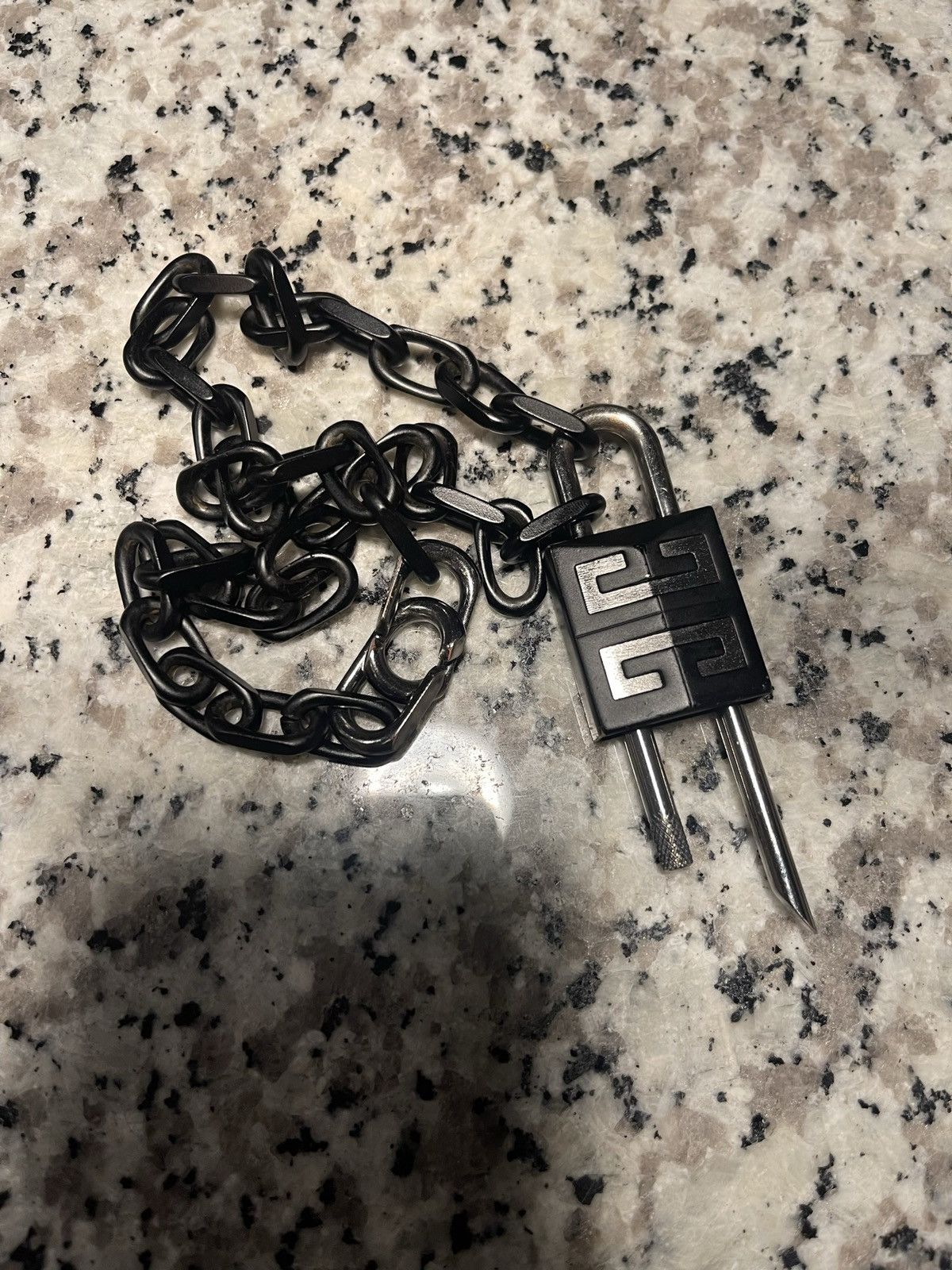 Givenchy 4G Padlock Chain Necklace | Grailed