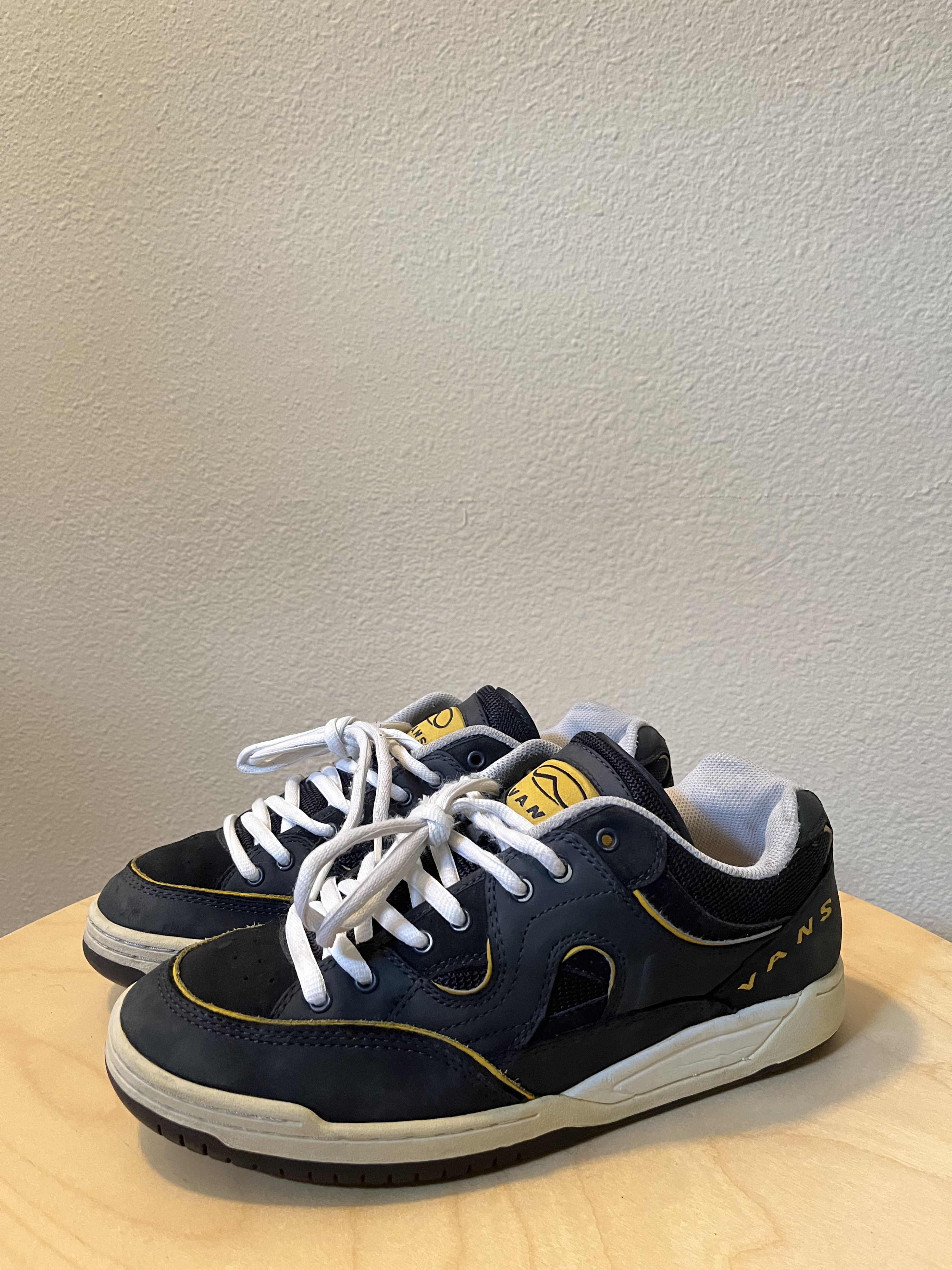 Vintage VANS Revert, vtg chunky/puffy skate shoes | Grailed