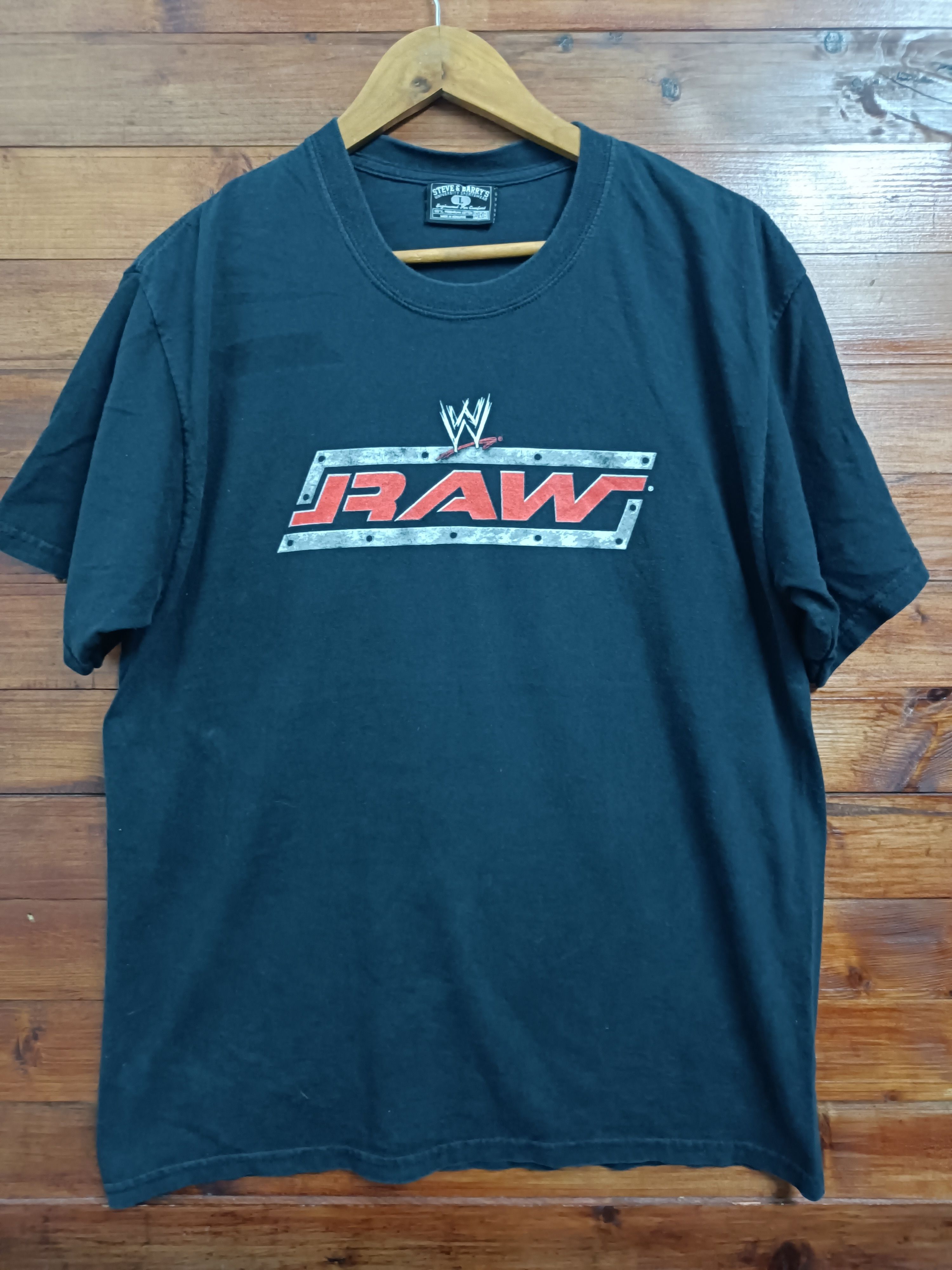 Wwe × Wwf Wwf raw wrasling tshirt | Grailed