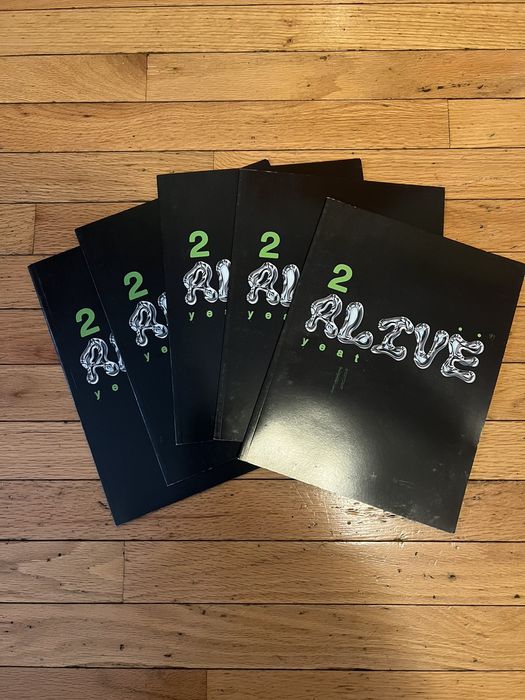 Yeat Yeat 2Alivë Magazine | Grailed