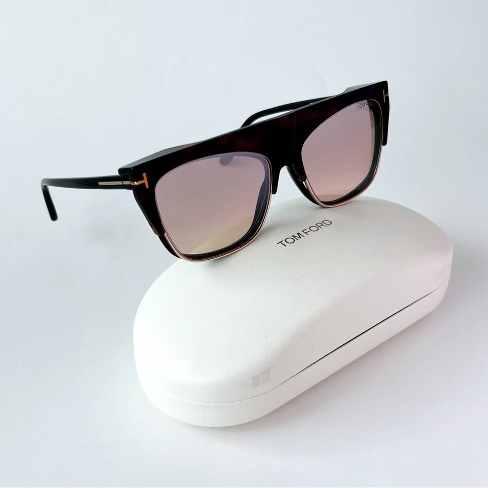 Tom Ford TOM FORD Sunglasses/Eyeglasses TF5690-B 001 55/14/140 | Grailed