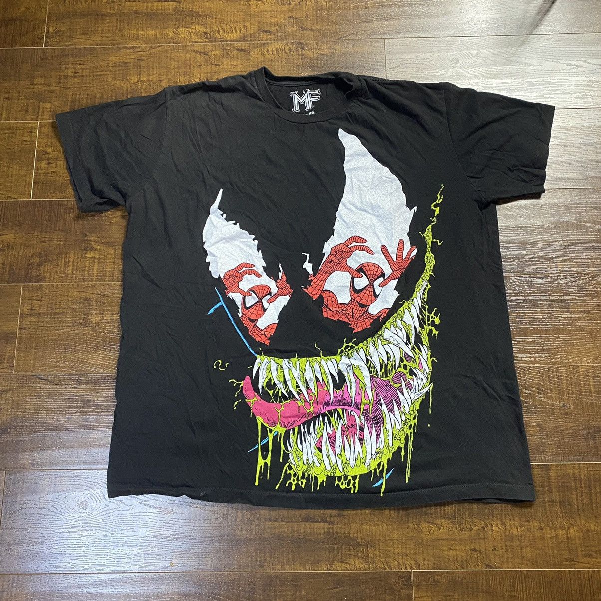 Vintage Y2K Marvel Venom and Spider-Man Front Hit Tee | Grailed