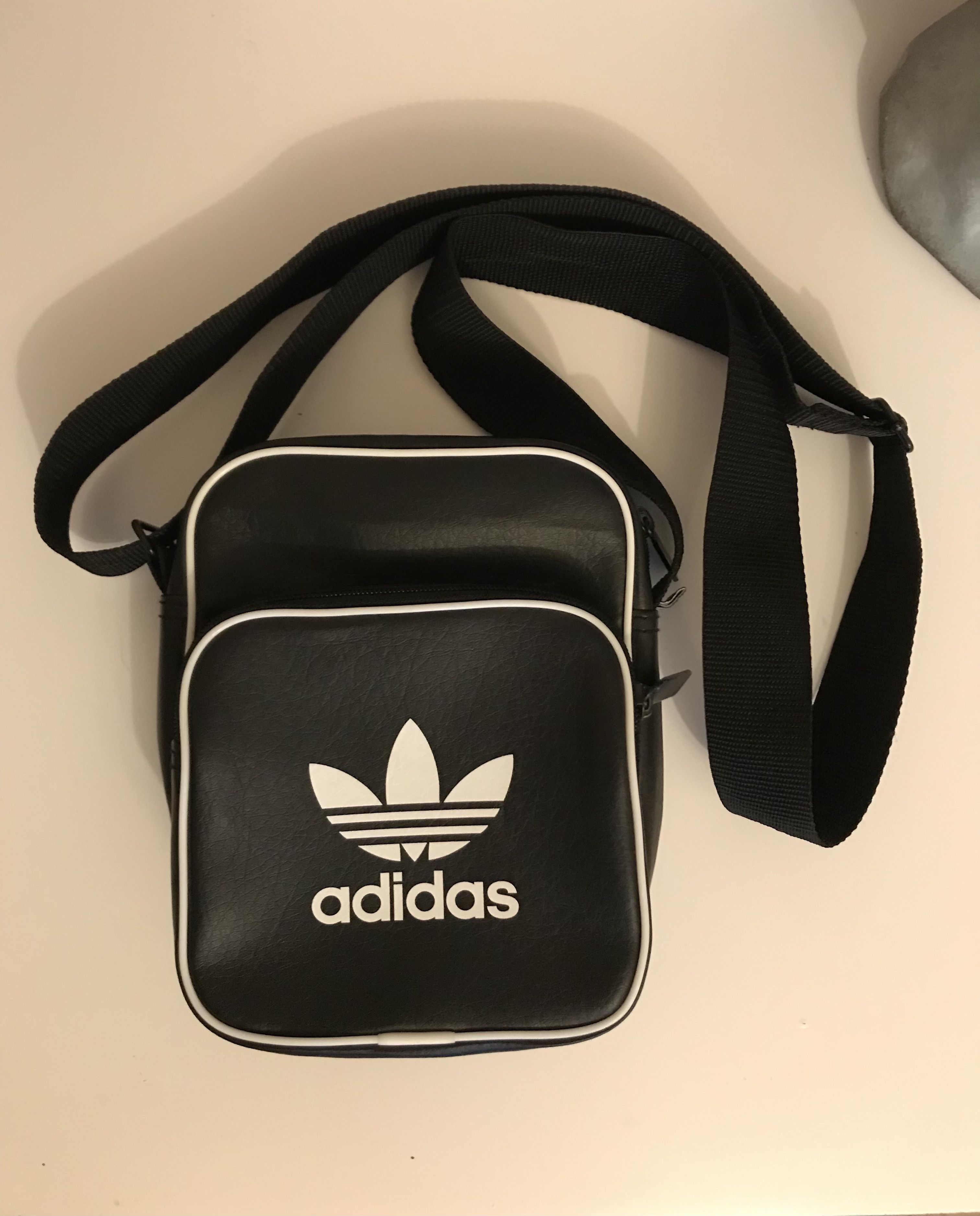 Adidas Adidas Originals Cross Body Bag | Grailed