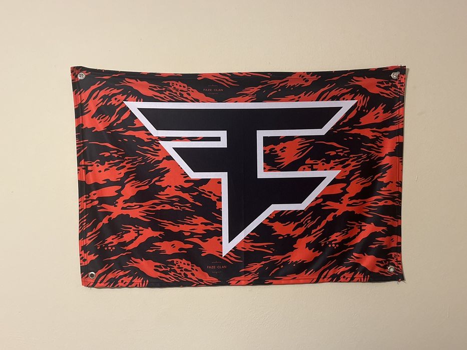 Faze Faze Clan flag | Grailed