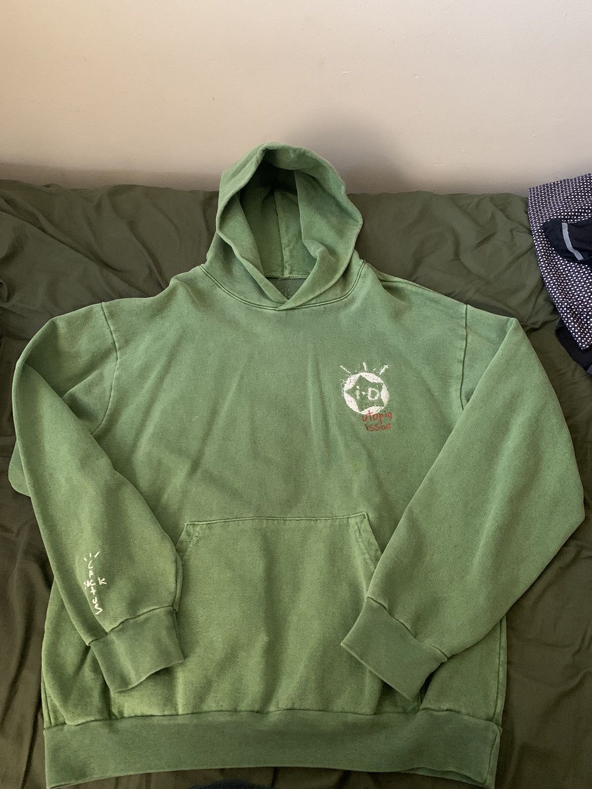 Travis Scott Travis Scott Utopia ID Magazine Hoodie | Grailed