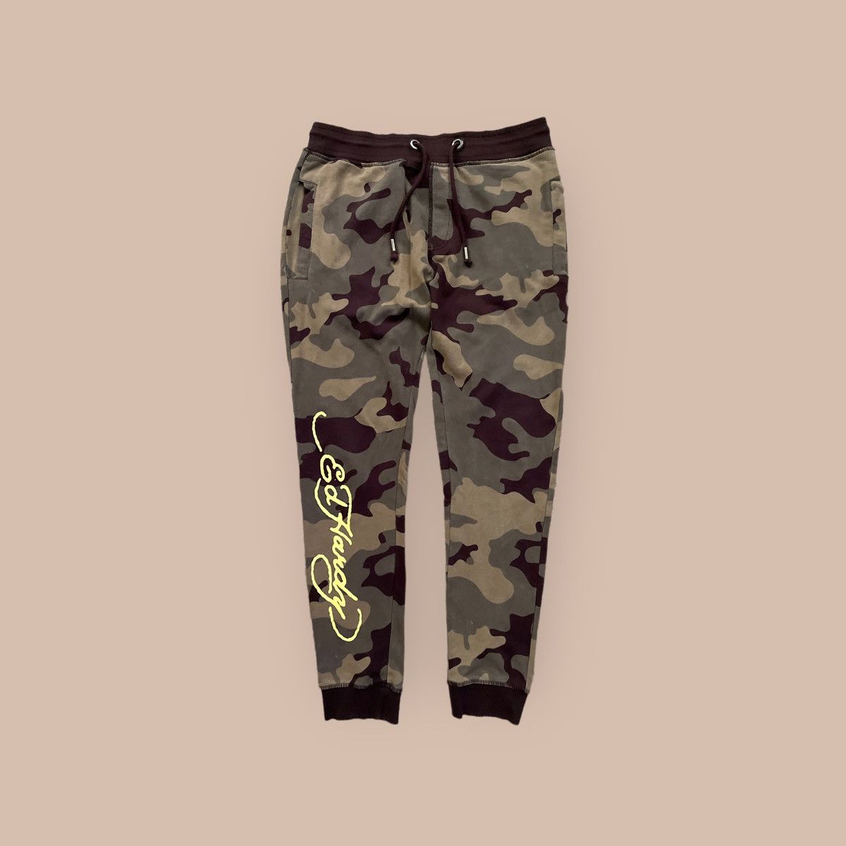 Vintage Vintage Ed Hardy Script Mocha Camo Jogger Sweatpants | Grailed