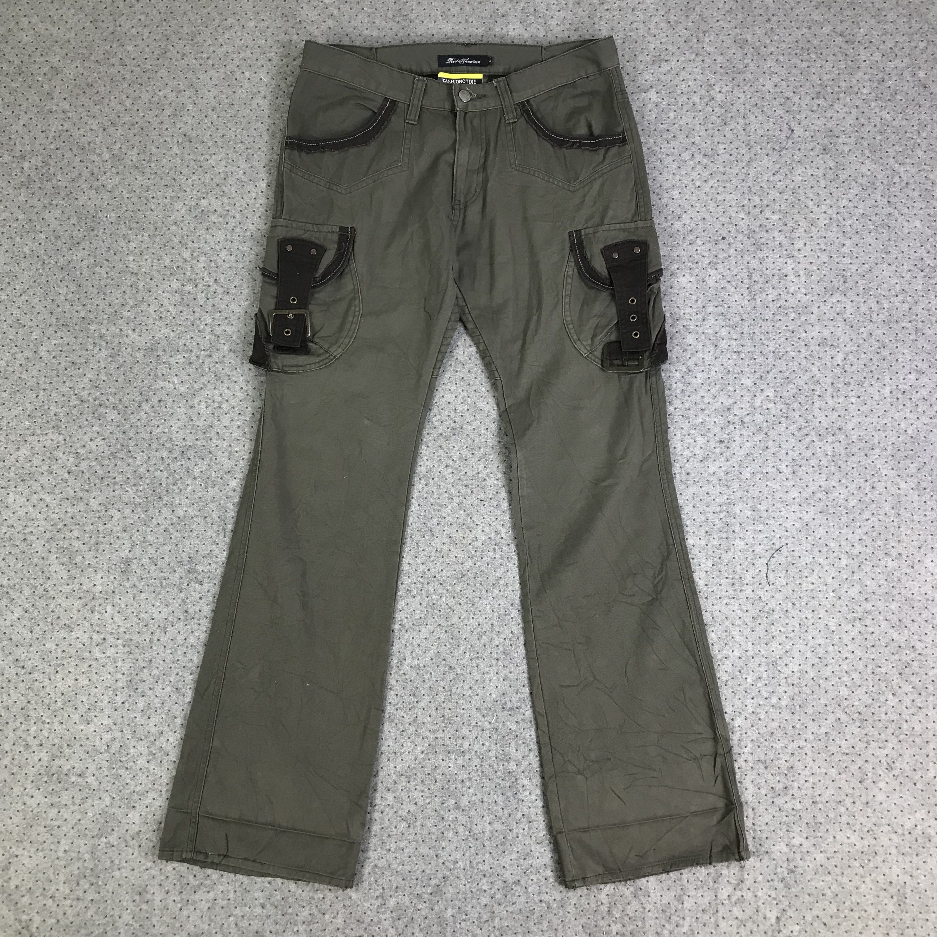 20471120 × Japanese Brand × Streetwear japanese root three style fashion bondage punk cargopant ...