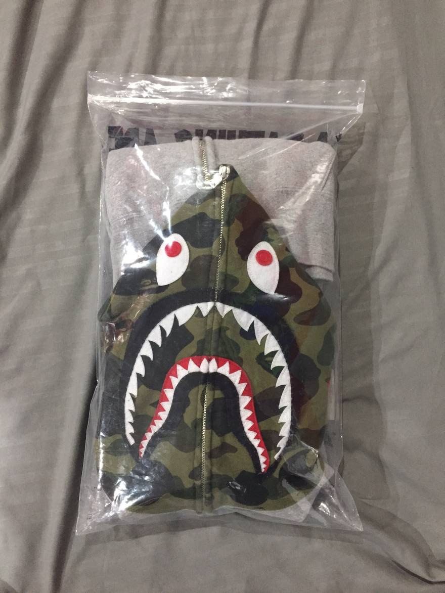 Supreme SHARK HOODIE | Grailed