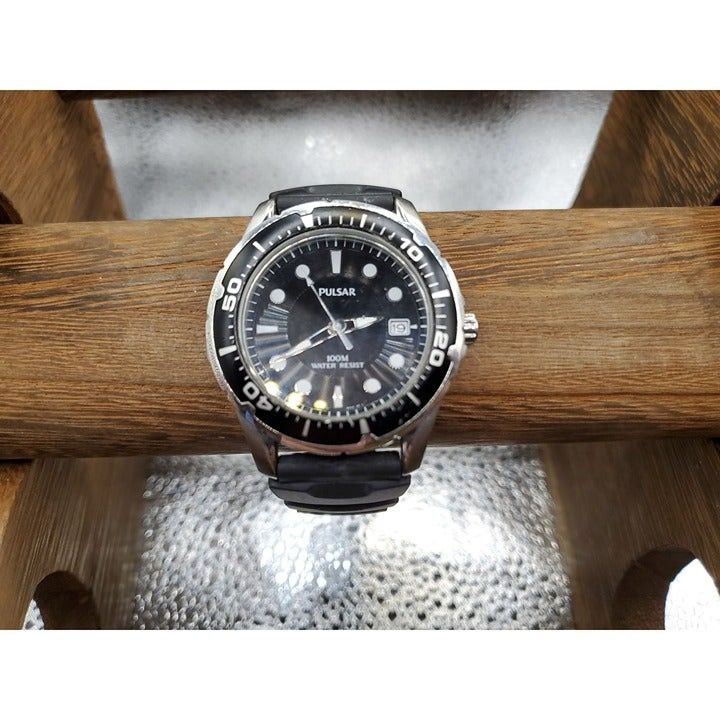 Pulsar Men's Pulsar Stainless Steel Diver Watch | Grailed
